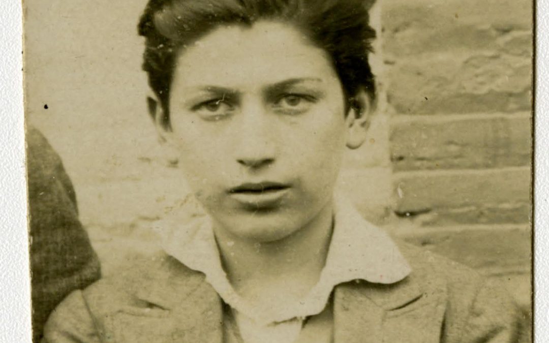 aolescencia | Archivo Patrimonial Usach